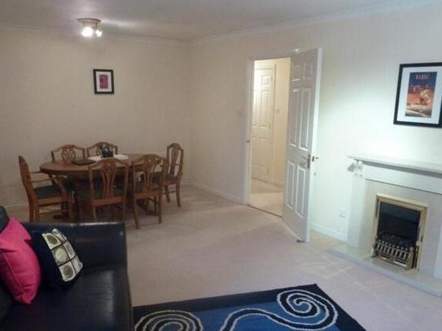Pattison Street, Leith, 2 Bedroom Flat