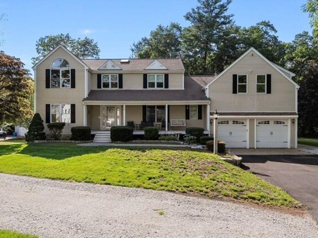 Pat Rose Way, Rockland, Home For Sale
