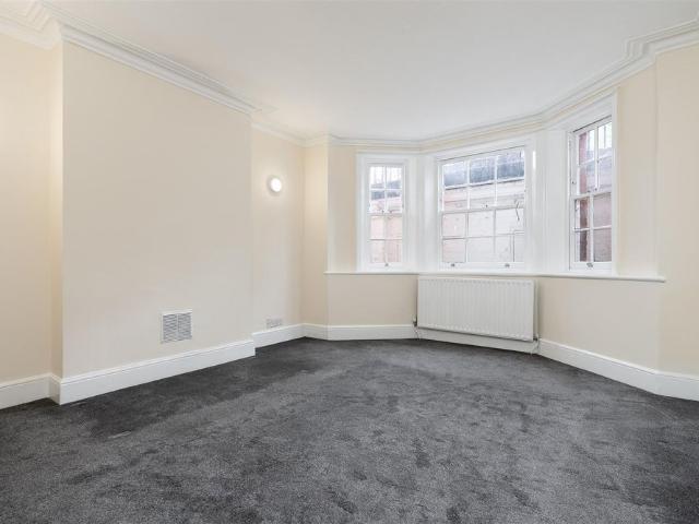 Pater Street J714, London, W8