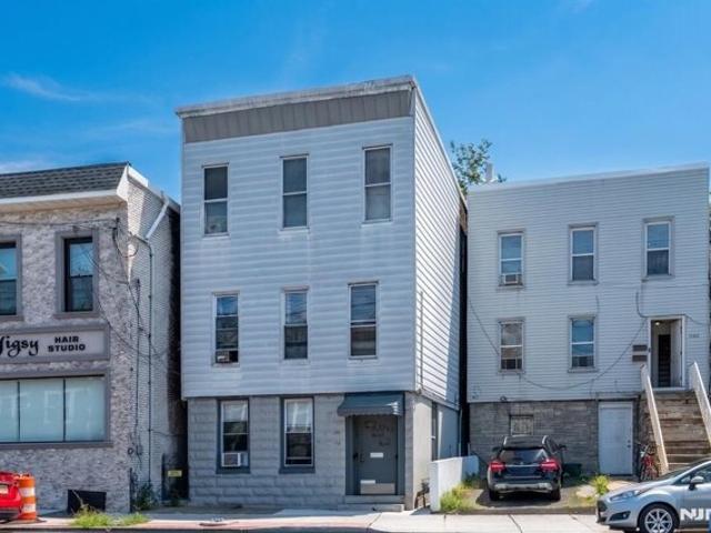 Paterson Plank Rd, North Bergen, Home For Sale