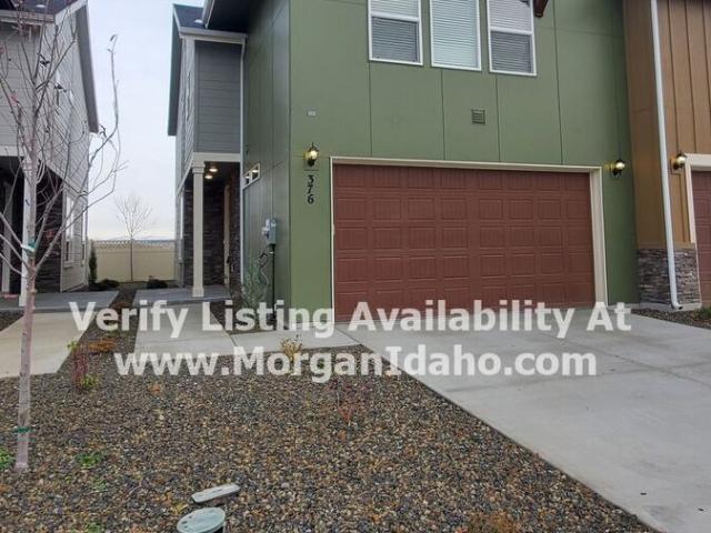 Patio home with premium features throughout!