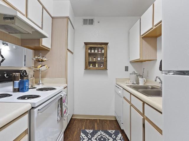Patriot Apts. 1 Bedroom Apartment for Rent at 4600 Fairbanks Dr, El Paso, TX 79924 Terrace Hills