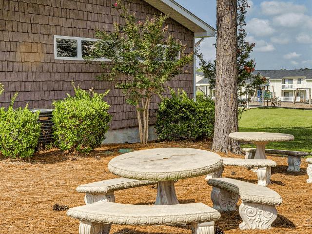 Patriot Point Apartment Homes 2 Bedroom Apartment for Rent at 204 Mckenzie Rd, Spring Lake, NC 28390 Pine Forest