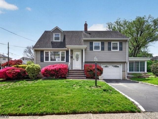 Patricia Pl, Clifton, Home For Sale