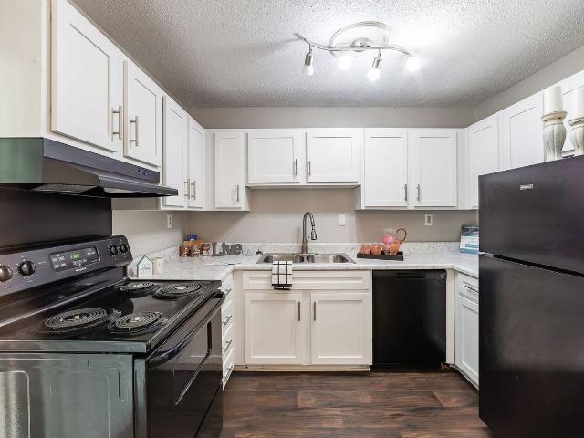 Patrician Terrace 3 Bedroom Apartment for Rent at 1585 Hollywood Dr, Jackson, TN 38305