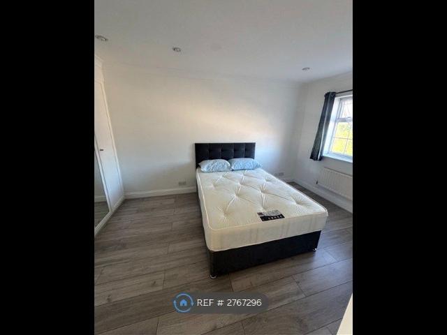 Patrick Coman House, London EC1V, Room to rent, £1,300 pcm | PrimeLocation