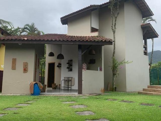 Paúba Rua tranquila, linda arquitetura
