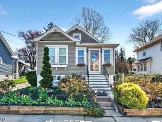 Paul St, Woodbridge, Home For Sale