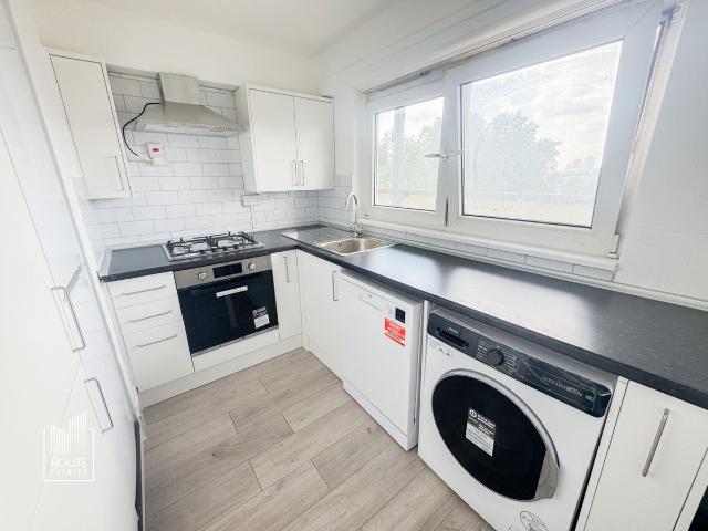 Paul Street, London E15, 2 bed flat to rent, £1,850 pcm | PrimeLocation