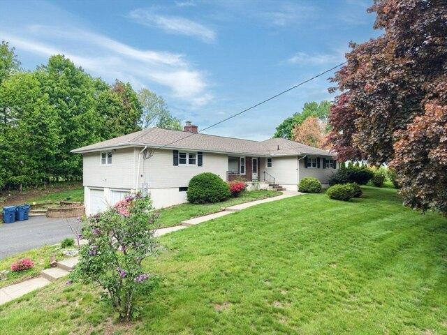 Paulson Dr, West Springfield, Home For Sale