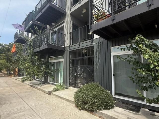 Pav02 SE Knight 1 Bedroom Apartment for Rent at 7171 Se Knight St, Portland, OR 97206 Mt. Scott Arleta