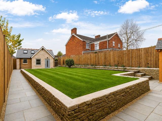 Pavenhill, Purton, Swindon, Wiltshire SN5, 1 bed detached house to rent, £950 pcm | PrimeLocation