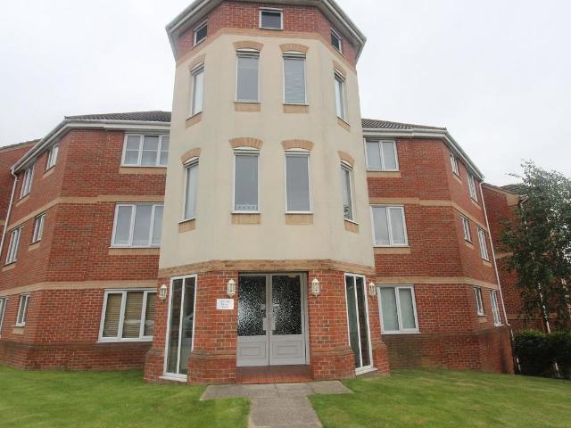Pavior Road, Bestwood, Nottingham NG5, 2 bed flat to rent, £850 pcm | PrimeLocation