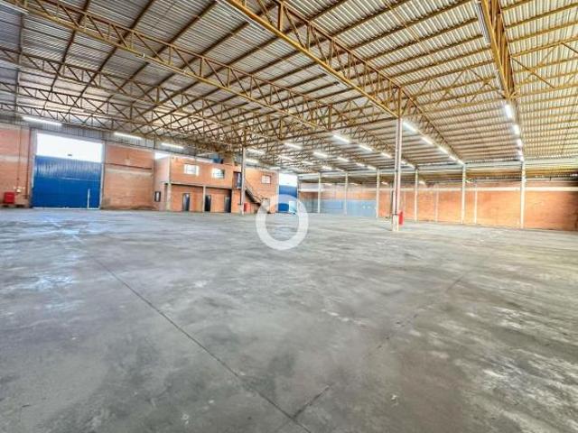 Pavilhão à venda em Caxias do Sul, Ana Rech, 2032m²