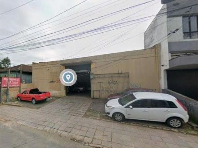 Pavilhão com 238m² no Jardim Itu