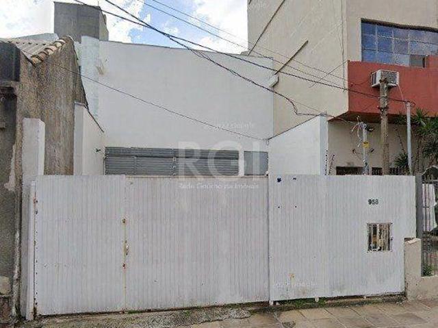 Pavilhão/ depósito menino deus