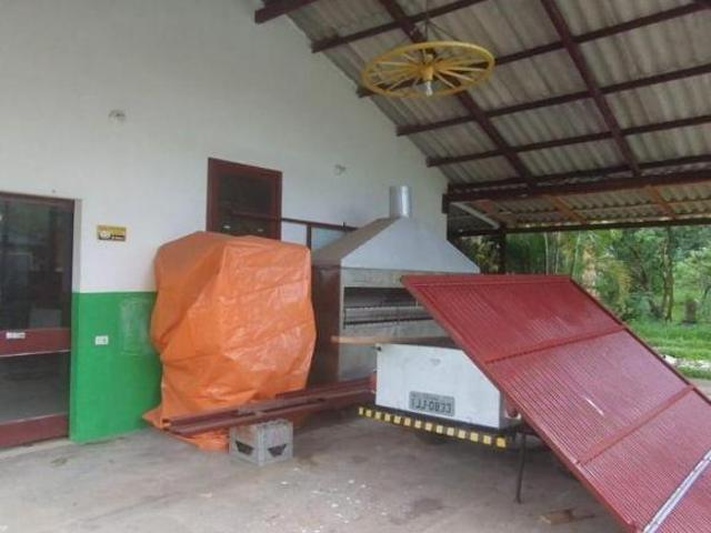 Pavilhão em Restinga