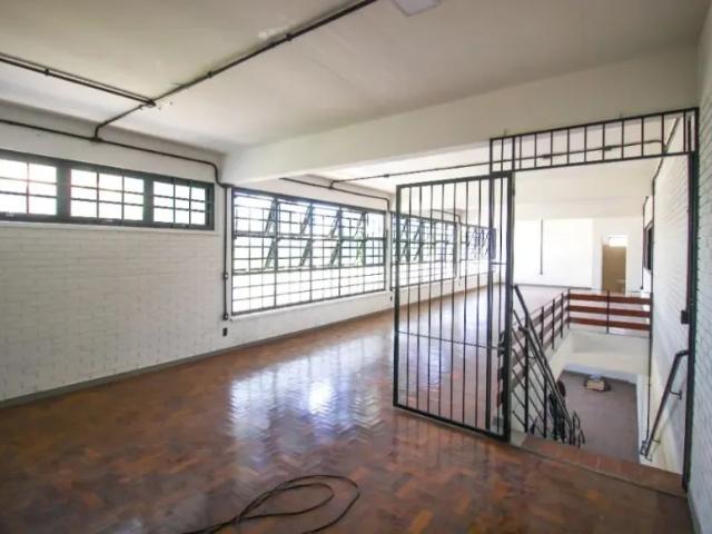 Pavilhão para alugar, 850 m² por R$ 12.000/mês Humaitá Porto Alegre/RS