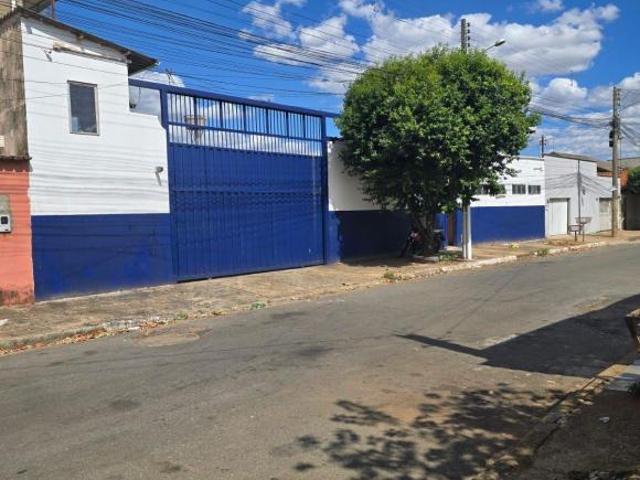 Pavilhão/Galpão à venda no bairro Conjunto Cruzeiro do Sul Aparecida de Goiânia/GO