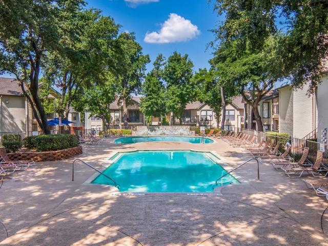 Pavilion 3 Bedroom Apartment for Rent at 3500 Willowood Cir, Arlington, TX 76015