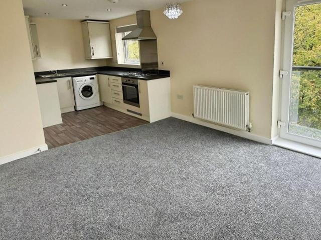 Pavilion Close, Leicester, LE2