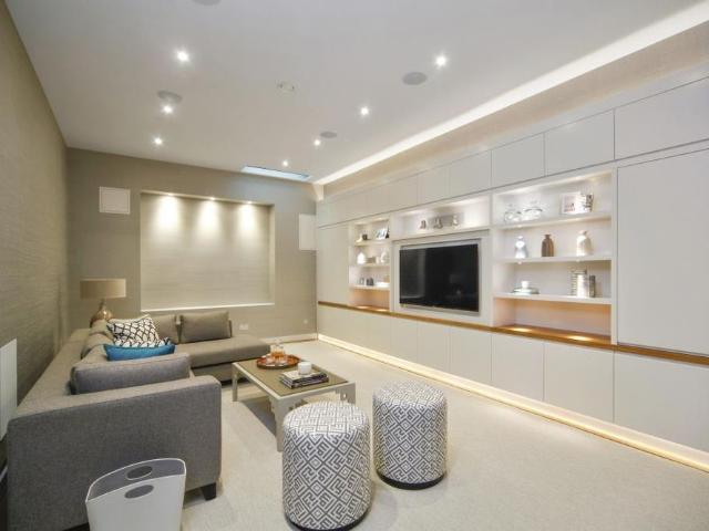 Pavilion Road, Knightsbridge, SW1X