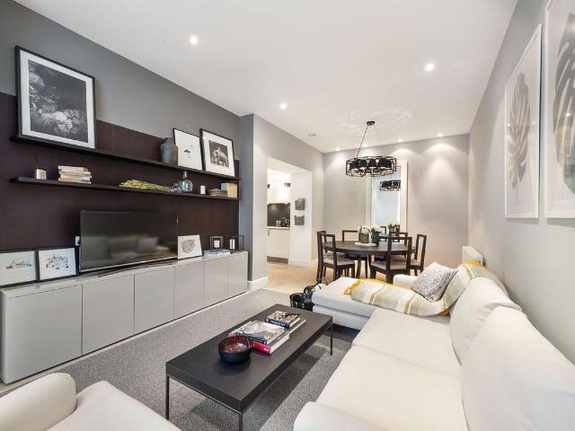 Pavilion Road SW1X, 4 bed terraced house to rent, £16,250 pcm | PrimeLocation