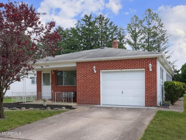 Pavilion St, Toms River, Home For Sale