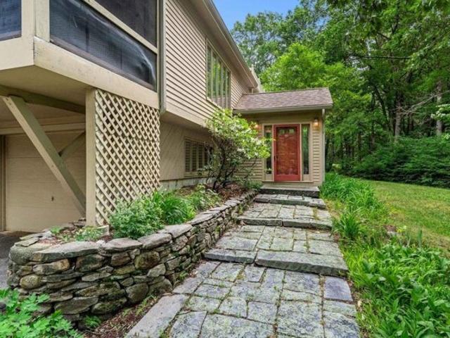 Pavillion Rd, Amherst, Home For Sale