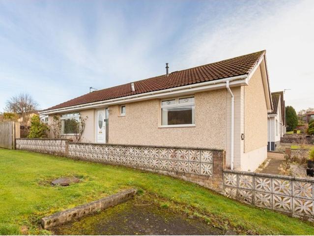 Paxton Crescent, Lochgelly, KY5 9ET