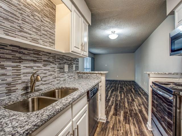 Paxton at Lake Highlands 1 Bedroom Apartment for Rent at 9763 Audelia Rd, Dallas, TX 75238 Lake Highlands