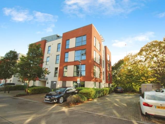 Paxton Drive, Bristol BS3, 2 bed flat to rent, £1,500 pcm | PrimeLocation