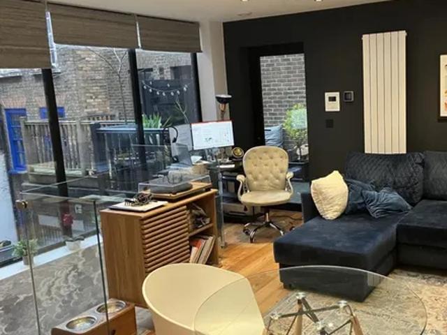 Paxton House, 30 Artillery Lane, Bishopsgate, London, E1 7LP, United Kingdom | 1 bed duplex for rent #140657090 | Rentberry