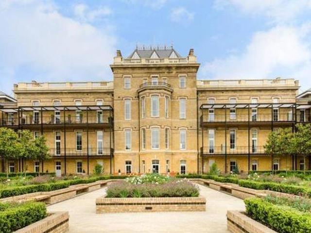 Paxton House, Chambers Park Hill, 3 Bedroom Flat