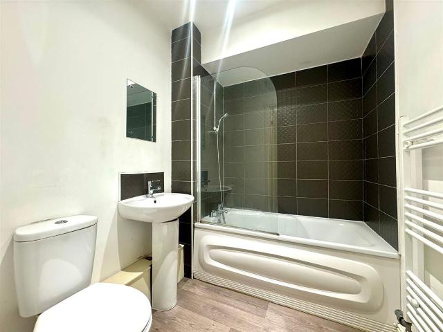 Paxton Street, Stoke On Trent ST1, 1 bed flat to rent, £625 pcm | PrimeLocation