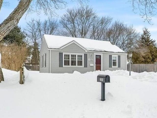 Payton Ave, Warwick, Home For Sale