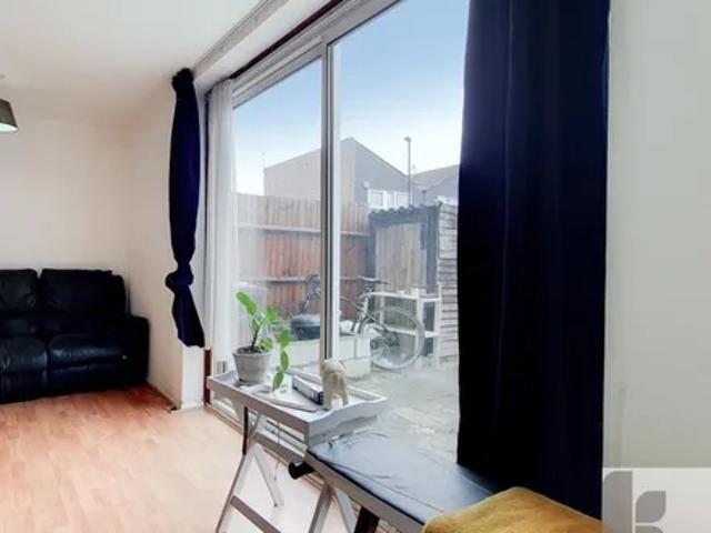 Payne Street, London, SE8 4LT, United Kingdom | 3 bed house for rent #167776754 | Rentberry