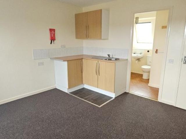 Paynels, Orton Goldhay, Peterborough PE2, 6 bed flat to rent, £2,845 pcm | PrimeLocation