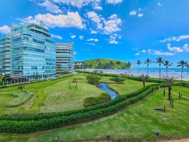 Pé na Areia com Vista Frontal Permanente para o Mar | 4 Suítes | Módulo 8 Riviera