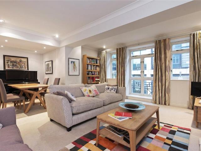 Pemberton House, 7 Pemberton Row. 2 bed apartment to rent £3,750 pcm £865 pw