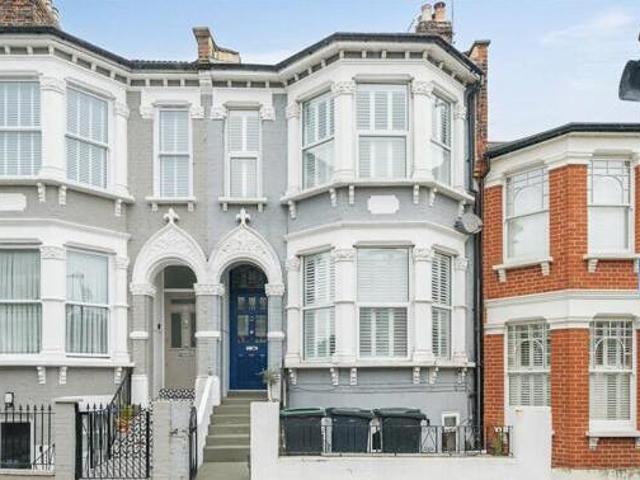 Pemberton Road, London, 2 Bedroom Flat