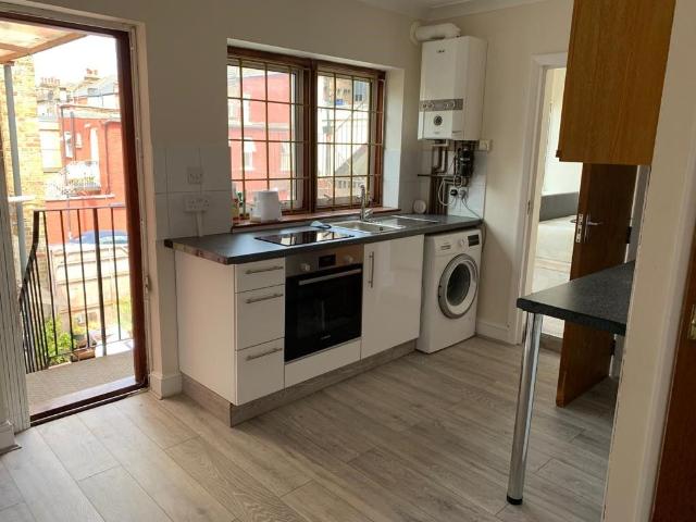 Pemberton Road, London N4, 1 bed flat to rent, £1,550 pcm | PrimeLocation