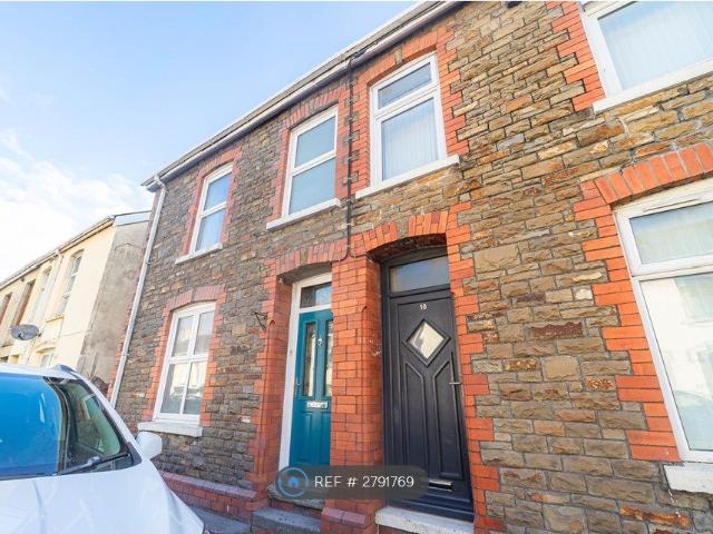 Pemberton Road, Llanelli SA14, 3 bed semi detached house to rent, £1,000 pcm | PrimeLocation