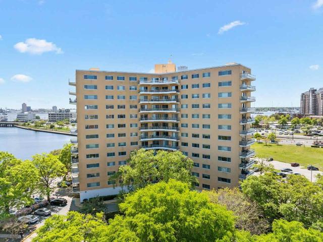 Pembroke Towers 1 Bedroom Apartment for Rent at 601 Pembroke Avenue, Norfolk, VA 23507 Ghent