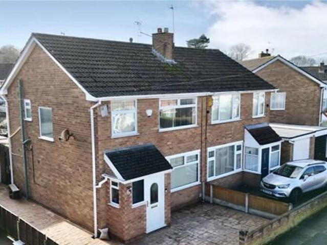 Pembroke Avenue, Moreton, 3 Bedroom Semi detached