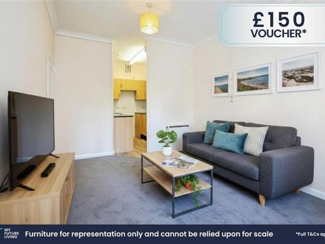 Pembroke Court, Chatham ME4, 1 bed flat to rent, £1,125 pcm | PrimeLocation