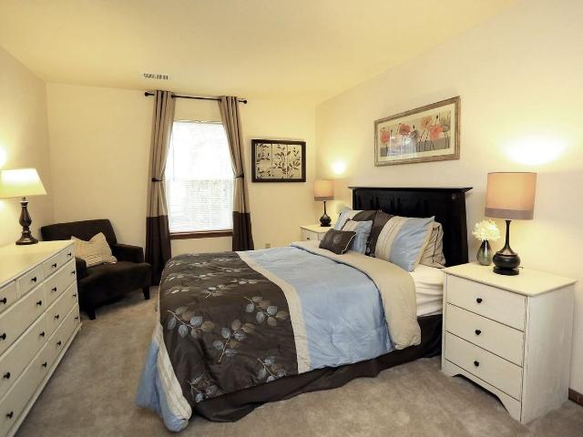 Pembroke Crossing Apartments 825 Crossing Court #103, Virginia Beach, VA 23455 3 Bedroom Apartment for Rent at 825 Crossing Ct, Virginia Beach, VA 23455 Northwest Virginia Beach