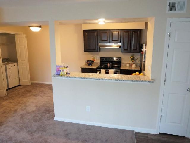 Pembroke Crossing Apartments 825 Crossing Court #103, Virginia Beach, VA 23455 1 Bedroom Apartment for Rent at 825 Crossing Ct, Virginia Beach, VA 23455 Northwest Virginia Beach