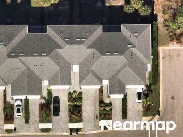 Pembroke Dr