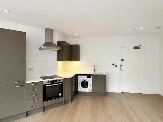 Pembroke House, Exeter EX1, 1 bed flat to rent, £1,295 pcm | PrimeLocation
